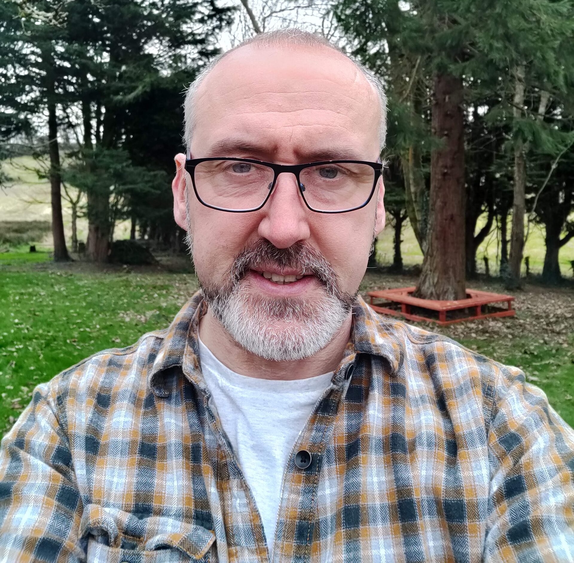 Meet our Board - MACS | End Youth Homelessness in NI